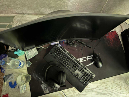 Samsung Odyssey 27 G5 curved (2k 165hz)