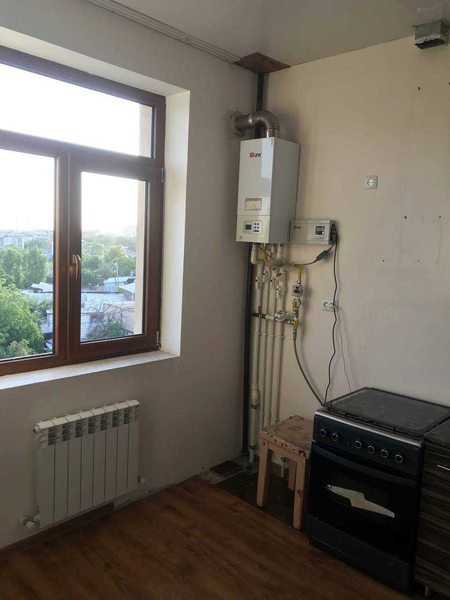 Продаётся 3 комнатная квартира на Паркентский
