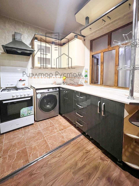 1 ком 2х6 40м2 кирпич Буюк Ипак Йули  Саехат Макро 171 школа  Мечеть