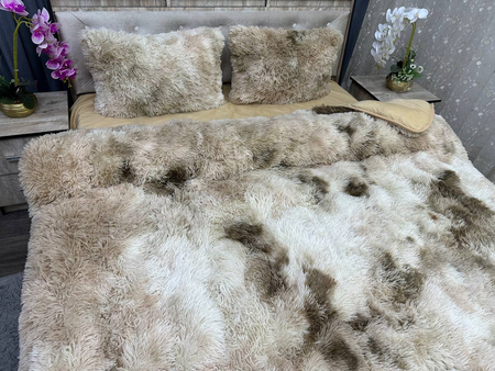 Постельное бельё / тёплое одеяло