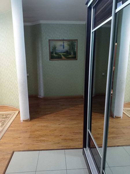 (К122987) Продается 3-х комнатная квартира в Яккасарайском районе.