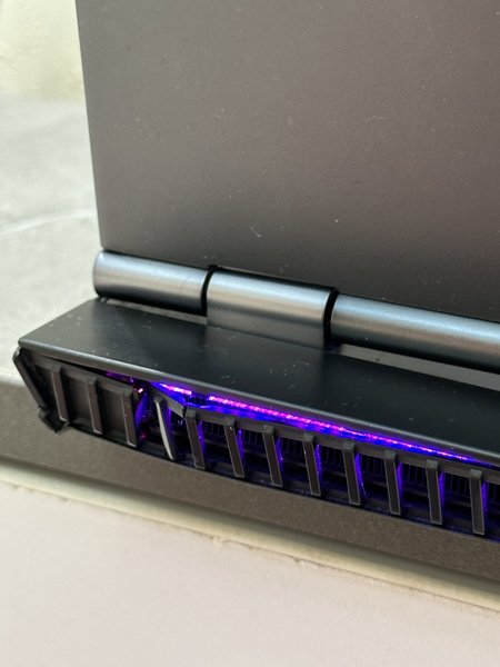 Продам свой игровой ноут Legion 7 Lenovo дешево