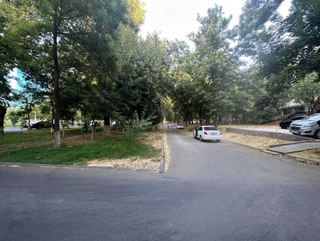 Продается квартира под офис в центре города   (ГМТ)