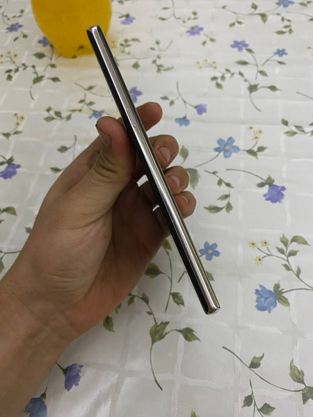 Samsung note 8 6/64GB