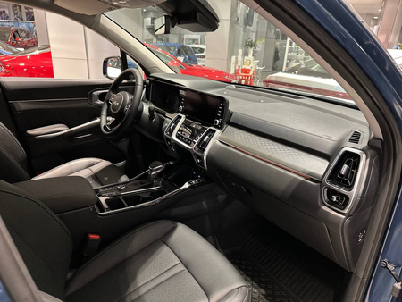 KIA SORENTO pe comfort+ halol nasiyaga