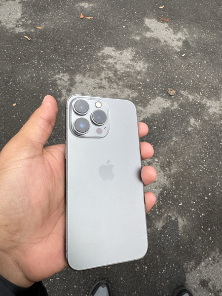 iPhone 13 pro 1Tb