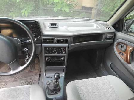Daewoo Nexia Donc-1.6 2003