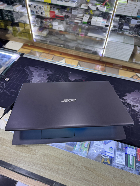 Acer intel Core i7 10510U DDR4 8GB Nvidia GeForce