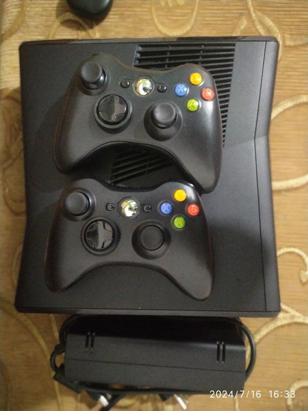 Xbox 360Slim 250Gb
