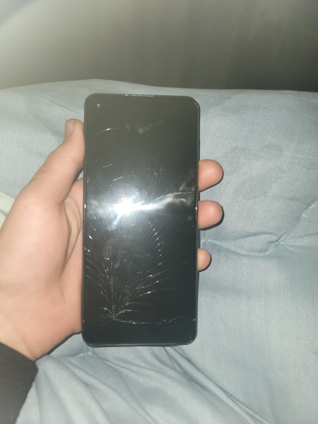 Samsung 21 S 32 xotira