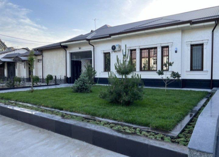 Продается Евро дом Ор-р: Домбрабад 250м2