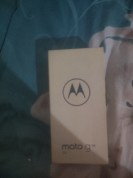 Moto G 54 5G karopka dakiment yangi unuman ishlatili magan