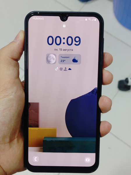 Samsung s24 4G 6/128 ideal