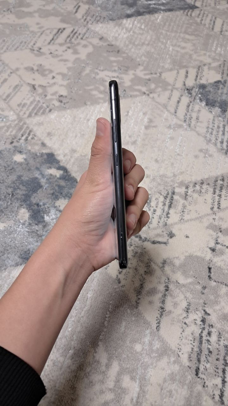 Samsung S90  5G 8/128