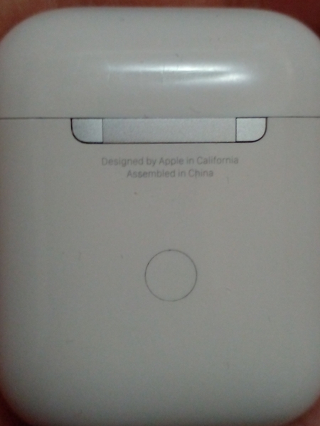 Apple. Air pods_2