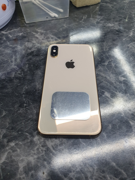 Iphone xs, состояние: трещина стекло
