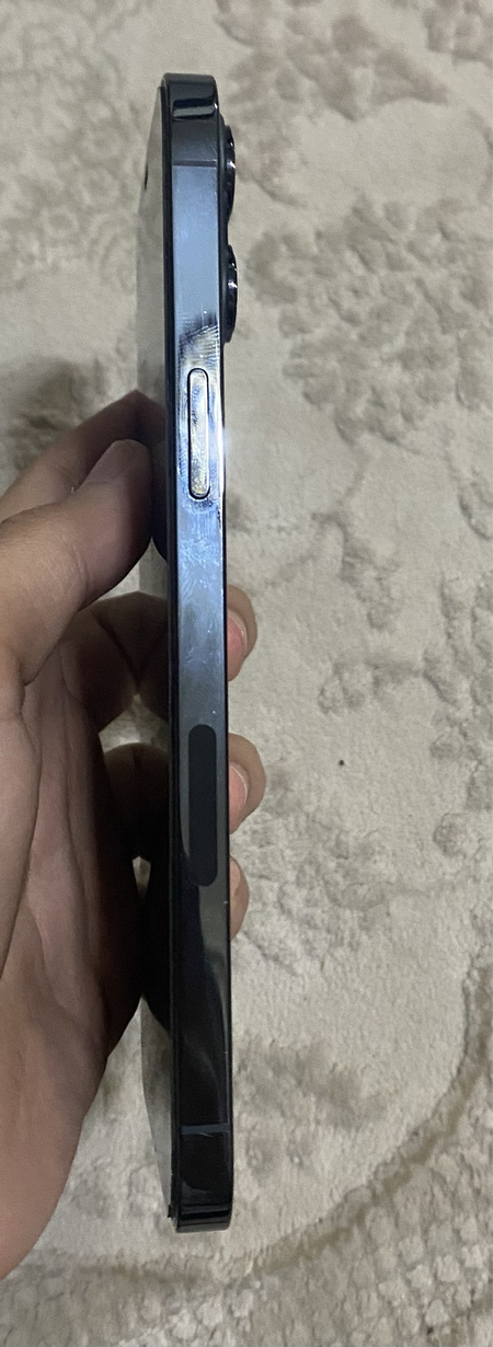 Iphone 12 pro max srochni sotiladi