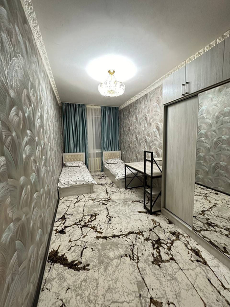 Чилонзор 16 3/1/4. 68м2 Срочно Продам квартиру срочно