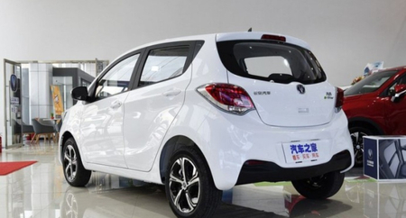 Changan ben ben e Star 2024 Sotuvda tayyor holatda