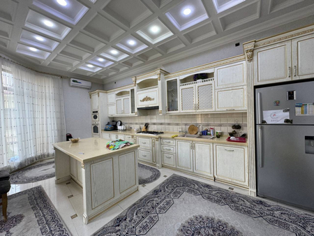 Срочно Продается Яккасарайский район Шикарный болщой дом