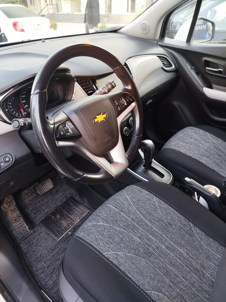 Tracker 1 premier