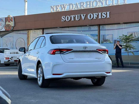 TOYOTA Carolla sedan yaponiya sifati