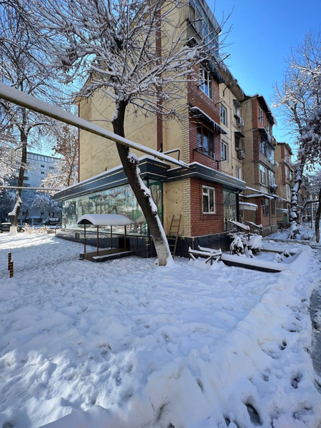 Нежилой помещение первый линии
