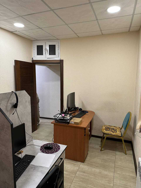 Офисное помещение в центральном районе по низкой цене