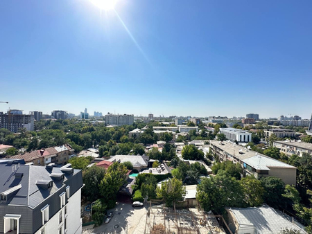 Срочно продается 3х ком. квартира на Ш.Руставели,ор-р: маг.Океан,70м2
