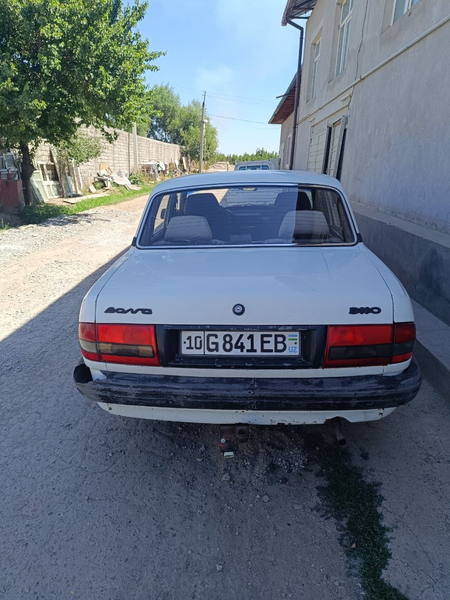Волга 3110 сотилади.