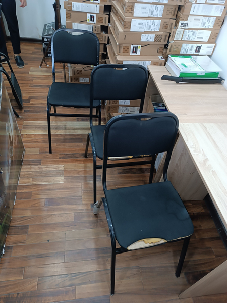 Продам парты стулья разные срочно