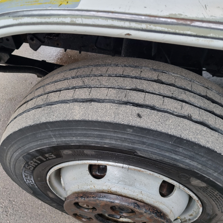 Isuzu samosval zavod (terilmagan)\\n780.000 gaz 4 t