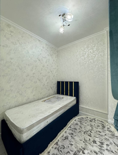 Продажа 4х комнатная квартира в центре самарканда