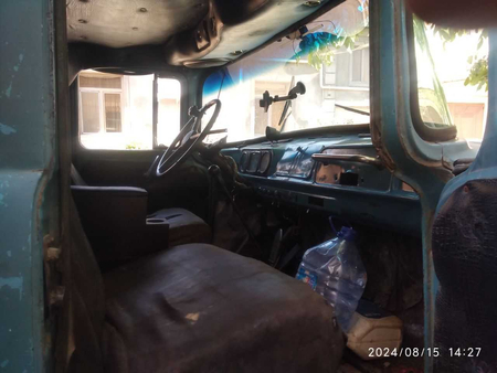zil 130 sotiladi