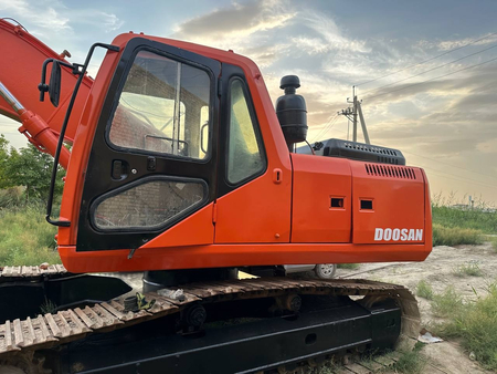 DOOSAN 225 Holati idial