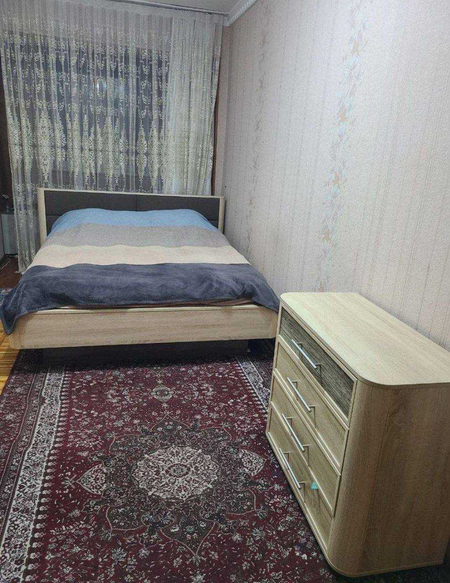 Ракат 3х комн/3/4, 77м2, балк 2*7, Кирп. Ор-р: Ракат маркет, My Taxi