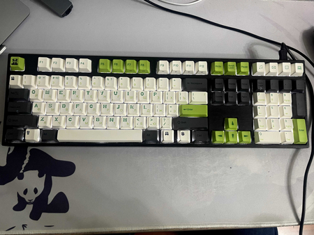 Клавиатура Varmilo MA108M/V-Sakura/panda