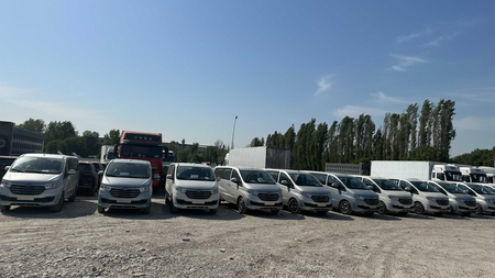JAC M3  +METAN sotiladi :