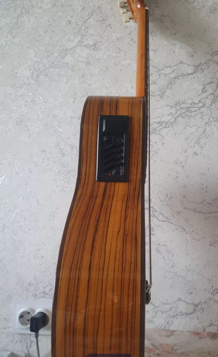 Electro klassic gitara RocKet
