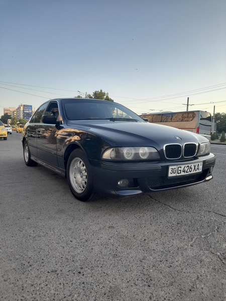 БМВ Е39 1998 год на механике