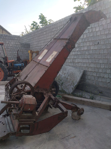 Traktor 28 holati yaxshi