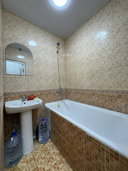 Продается 3 ком. Квартира площадью 70 кв.м. В Согдиане ор. Париж