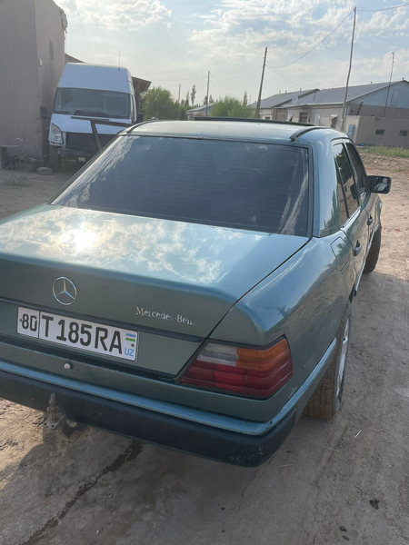 Мерседес бенз w 124