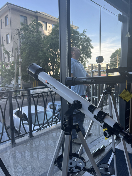 Телескоп Celestron Deluxe 90 / teleskop / magazin birinchi qol