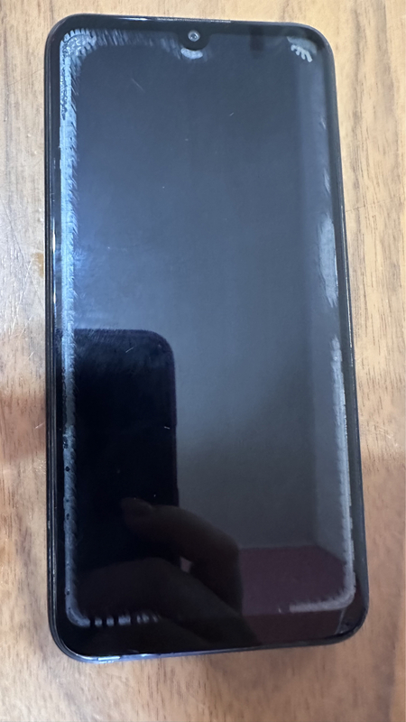 Телефон Mi Play CDMA+GSM 4/64