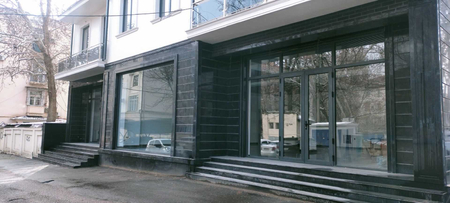 Аренда офисного помещения 550 м² на Яккасарайском районе (J1538)