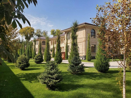 Продается резиденция 33 сотки Яккасарайский район