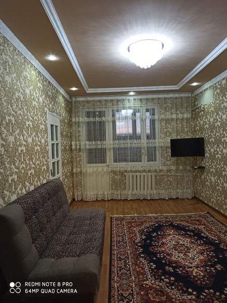 Срочно аренда Кадышева базар 2/4/4