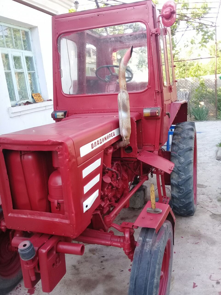 Продаю Трактор Т-25 в хорошем состаяний
