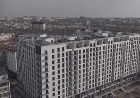 На Октепа Самарканд Дарвоза продам трешку коробку 60квм!`